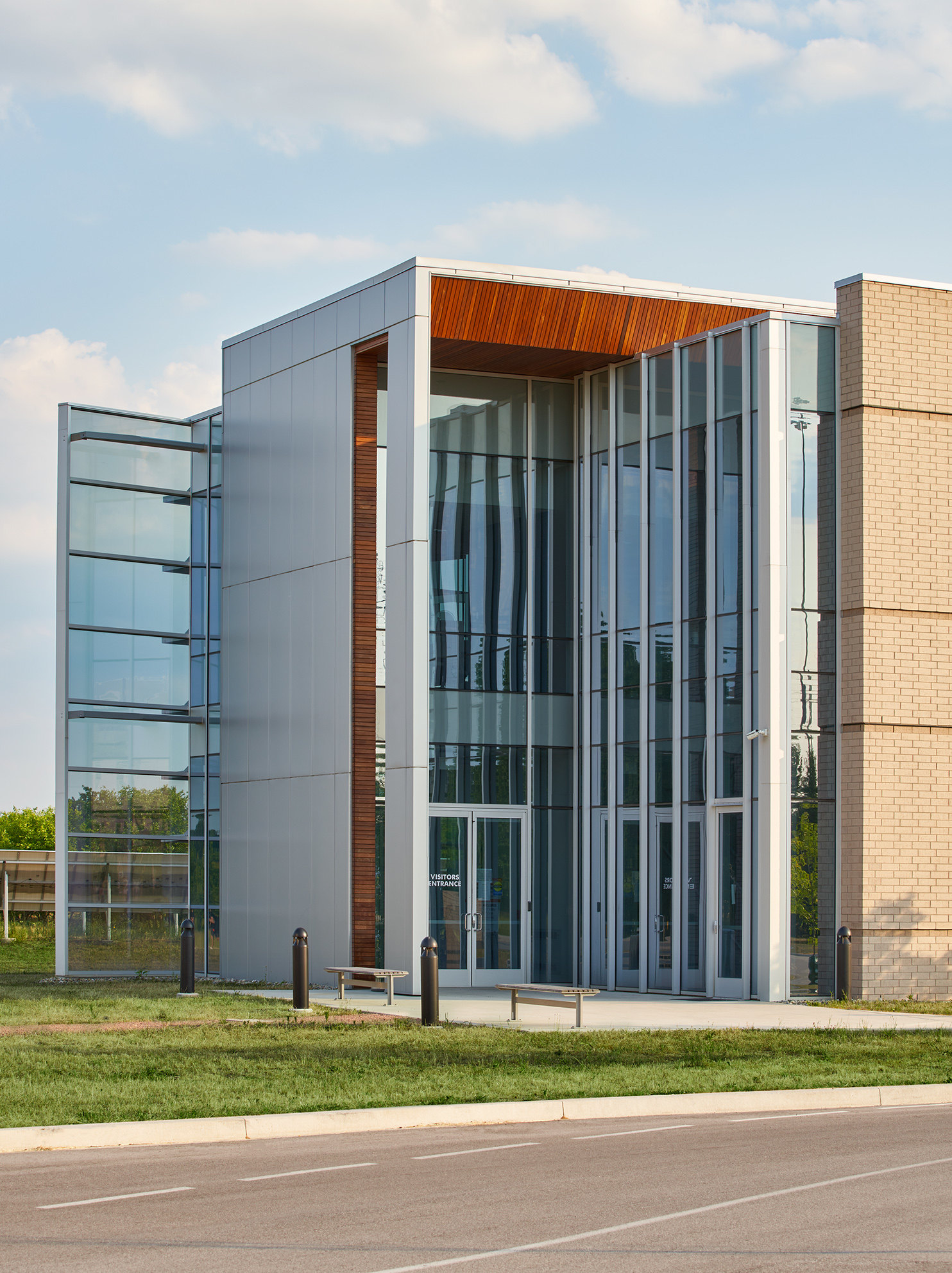 Indiana Toll Road Administration & Operations Building | SmithGroup Indiana Toll Road Administration & Operations Building | SmithGroup